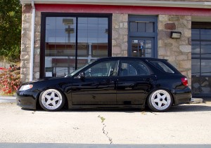 Work Ewing III in 17×9.5 on Saab 9-2X Saabaru | JDMEURO.com